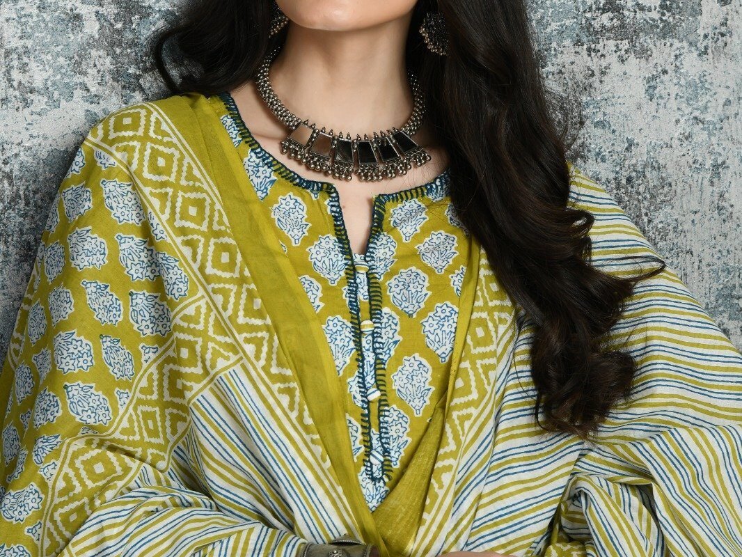 Home Charisma - Charisma